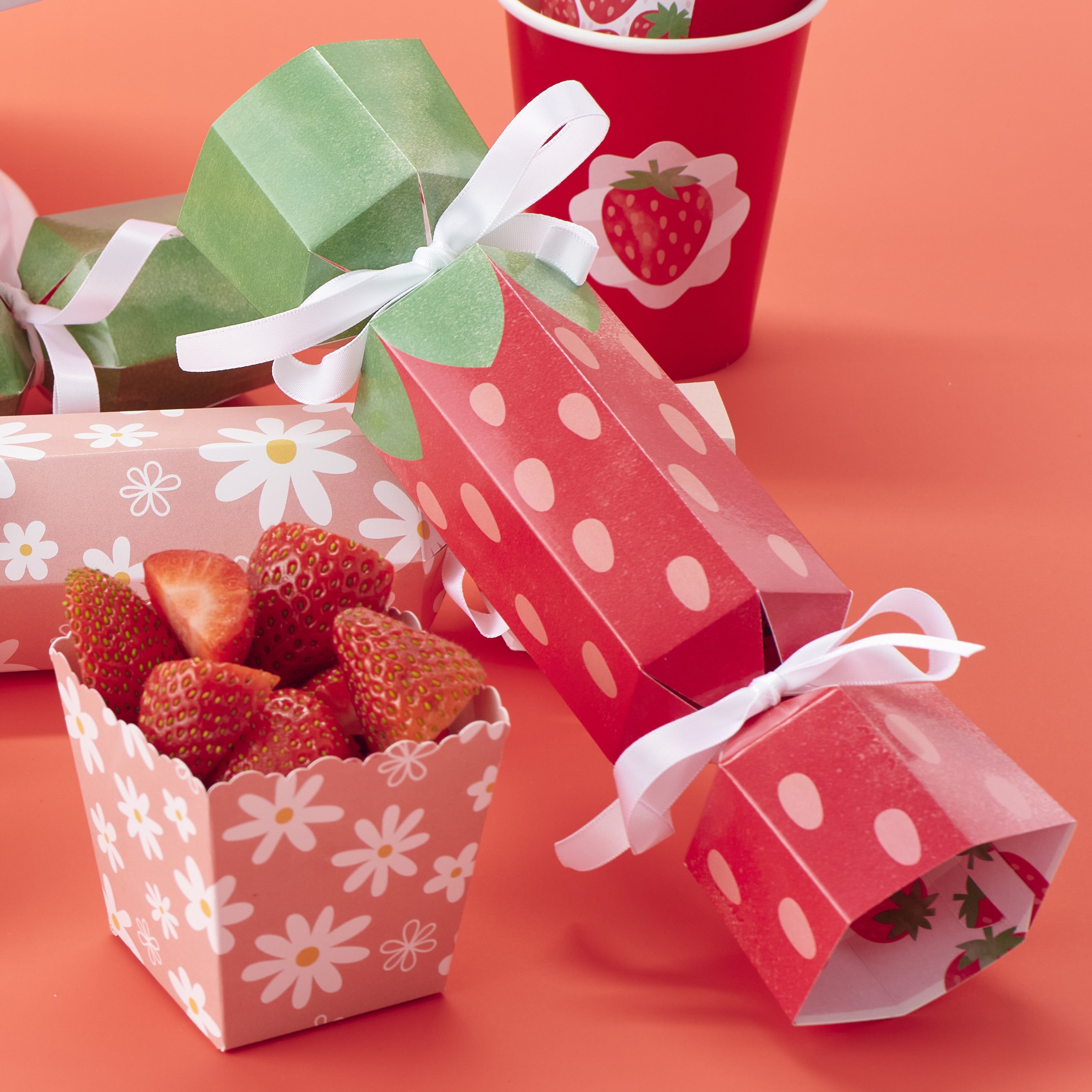 Strawberry Favor Box Template